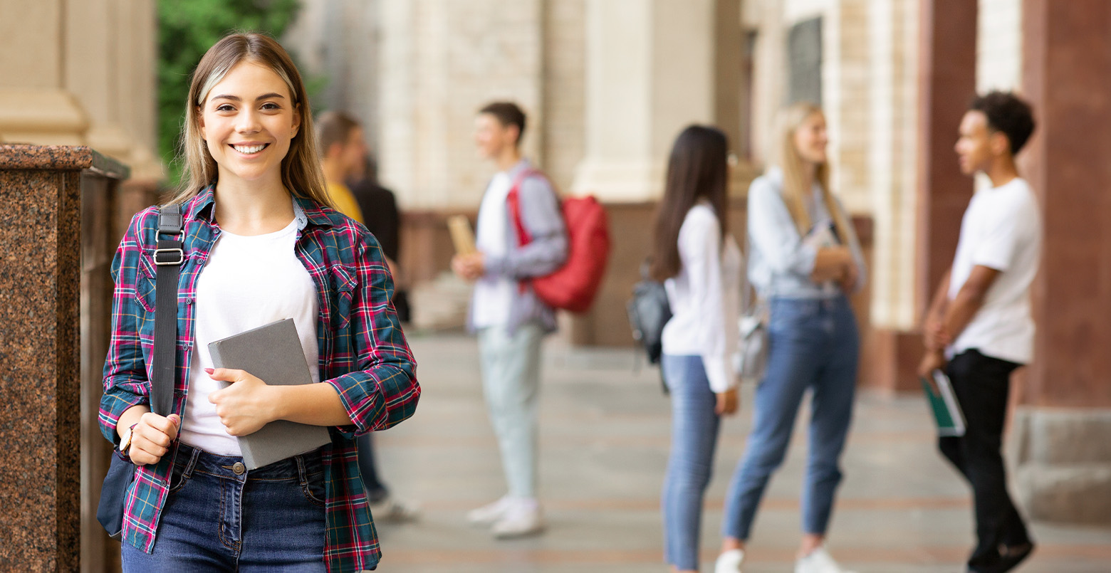 FS Enhances University Campus WiFi Connectivity