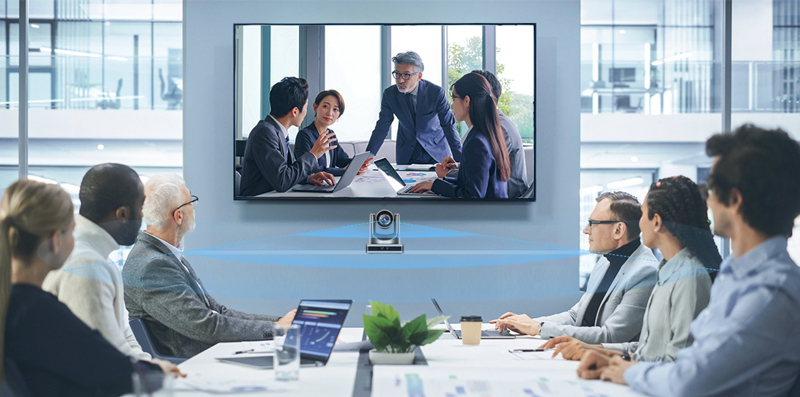 Effortless Meetings with USB Plug-and-Play Conference Cameras